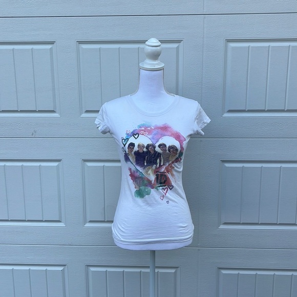 1D | Tops | Vintage One Direction Tshirt | Poshmark